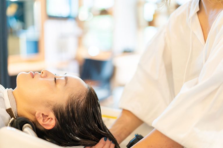 株式会社CUTICUILA UI2 | 美容のプロが使うシャンプー トリートメント | PB OEM